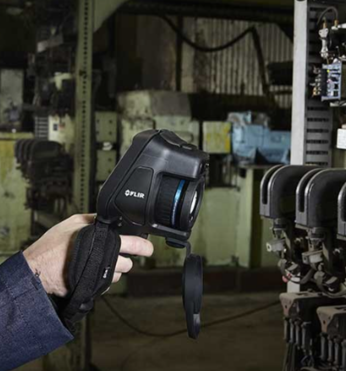 FLIR E54 휴대용 열화상 카메라